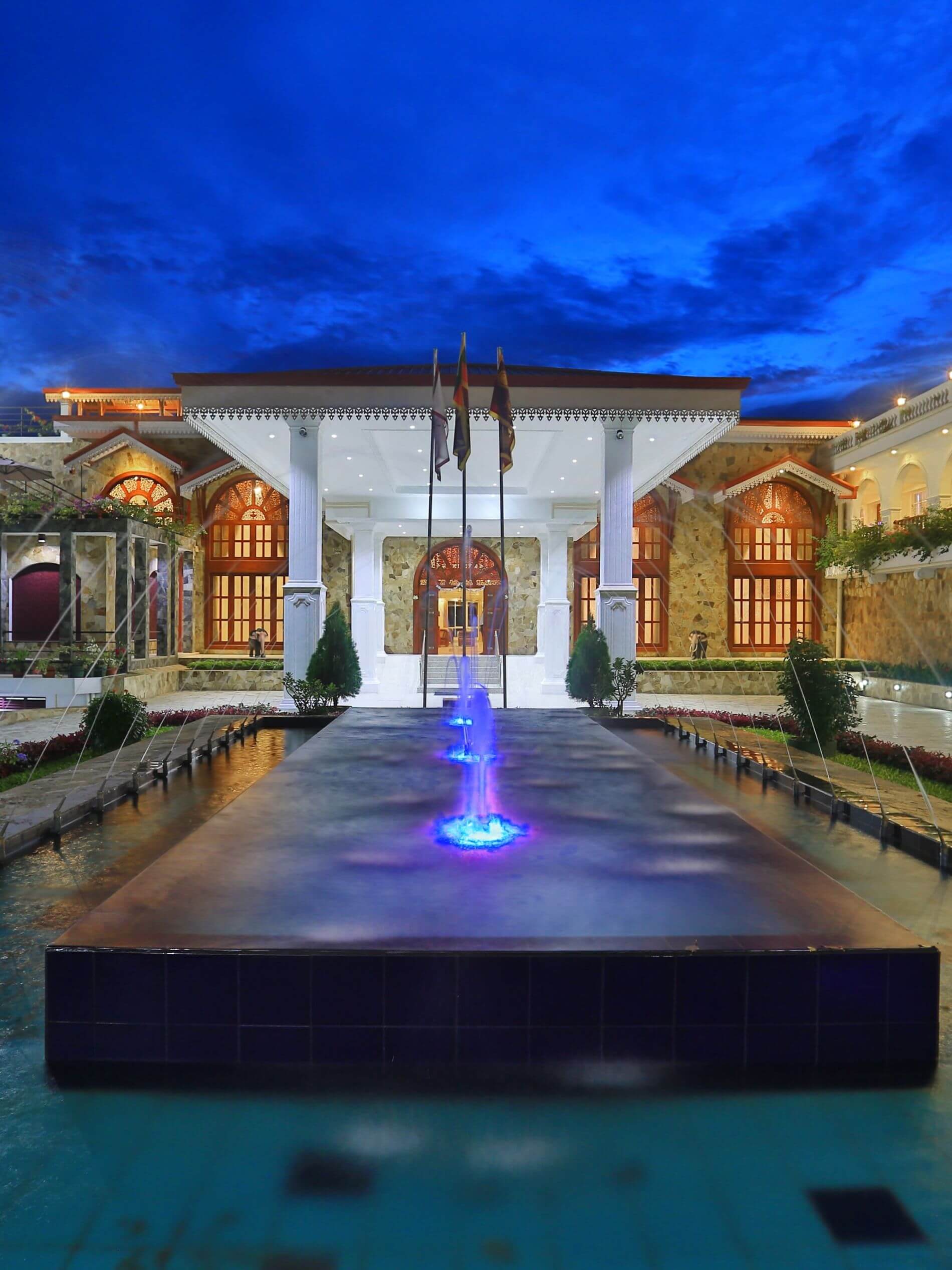 Sri Lanka Hotel - Centauria Hotels & Resorts Official Website